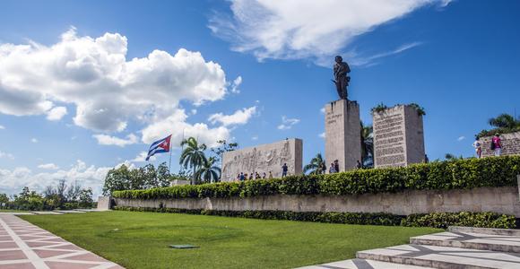 Vive la auténtica Cuba: Un viaje único al corazón del Caribe