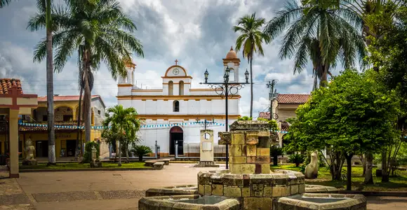 Descubre las fascinantes ruinas de Copán en Honduras